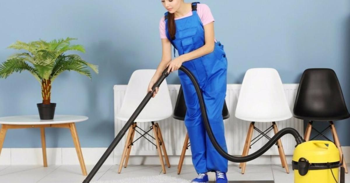 Takarító / takarítónő